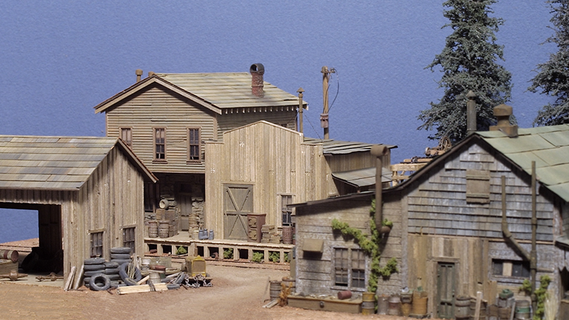 SierraWest Scale Models | HO Scale railroad camp